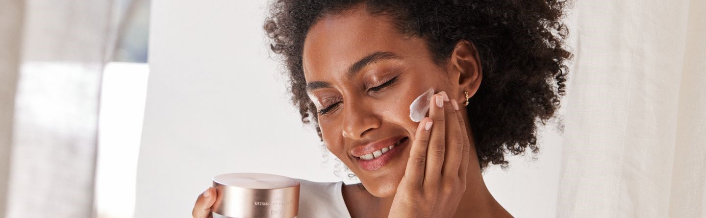 Ako sa dokonale starať o pleť? Naučíme vás - Rituals